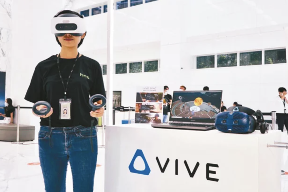 一秒变画家：SketchAR让你在AR图像上作画_VR陀螺