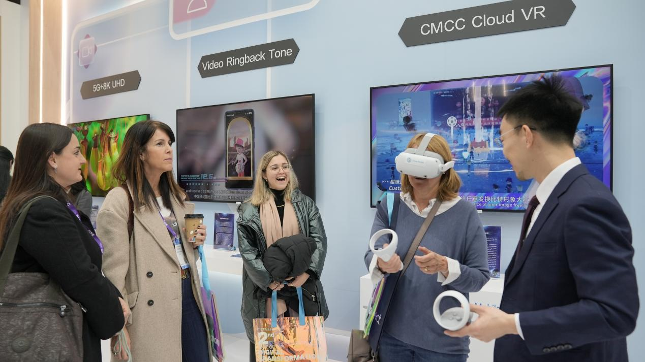 征程MWC2023，NOLO携端云异步渲染技术方案亮相中国移动展区_VR陀螺