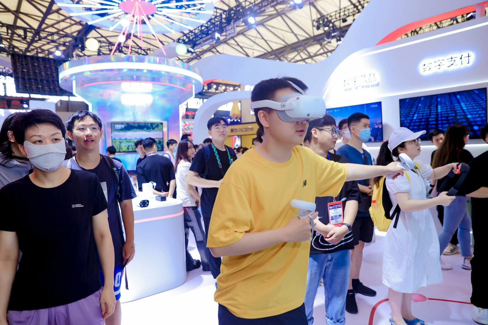 强势围观！ NOLO最新设备NOLO SONIC2多处亮相2023 ChinaJoy_VR陀螺