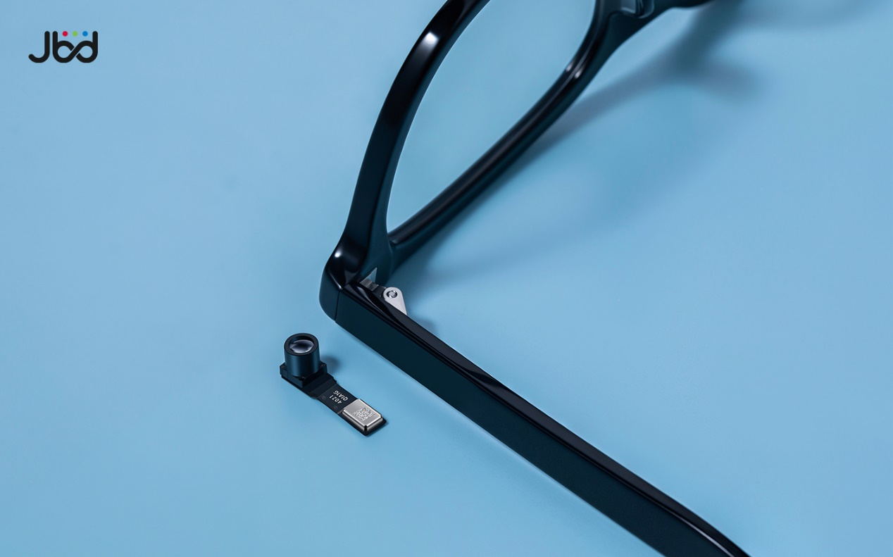 0.15cc业界最小AR光引擎，JBD蜂鸟Mini Ⅱ全面引领AR+AI融合新风潮_VR陀螺